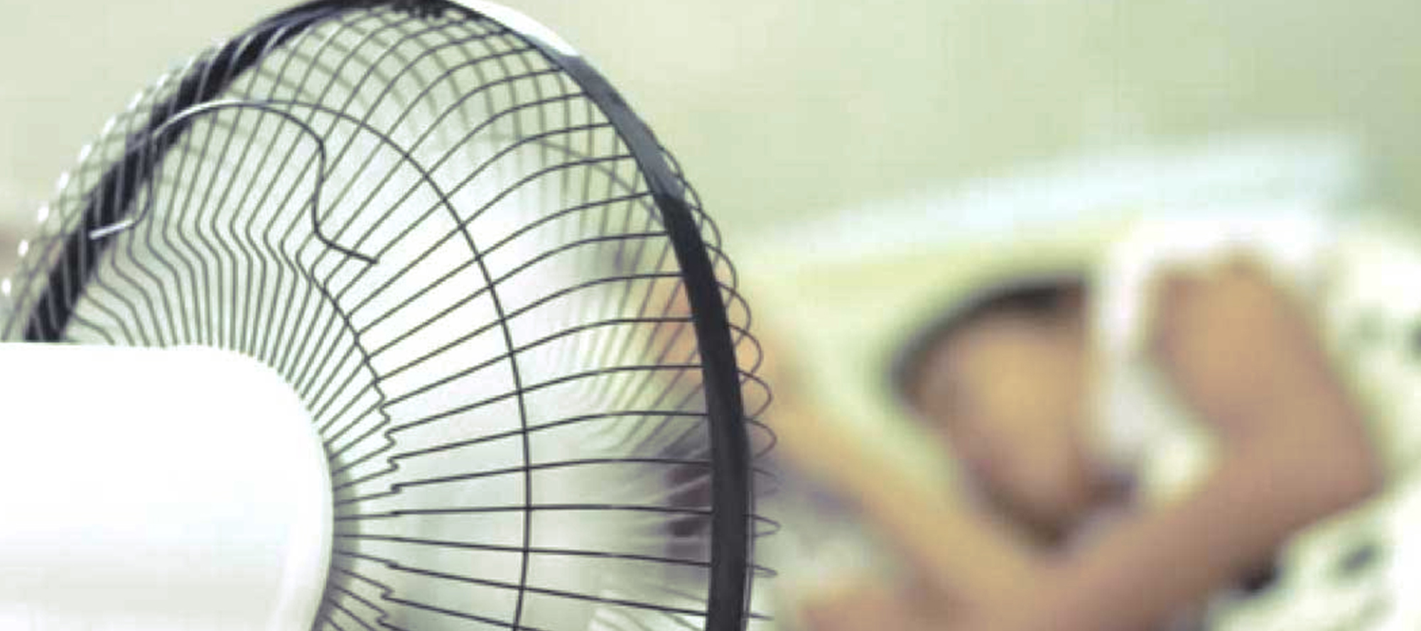 Why Sleeping With A Fan May Not Be A Good Idea？ | KOZ-E Sleep Blog | KOZ-É